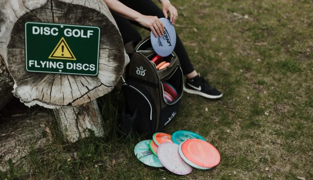 Which Disc Golf Disc Is Right For Me? - Discount Disc Golf